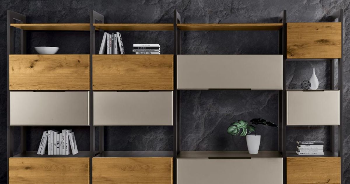 Wall composition in MDF and oak-plated blockboard